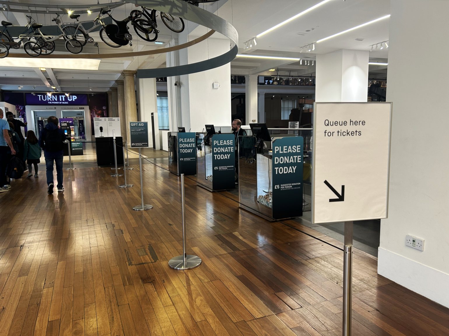 How Exhibition Signage Can Enhance Visitor Experience - Absolute Museum ...