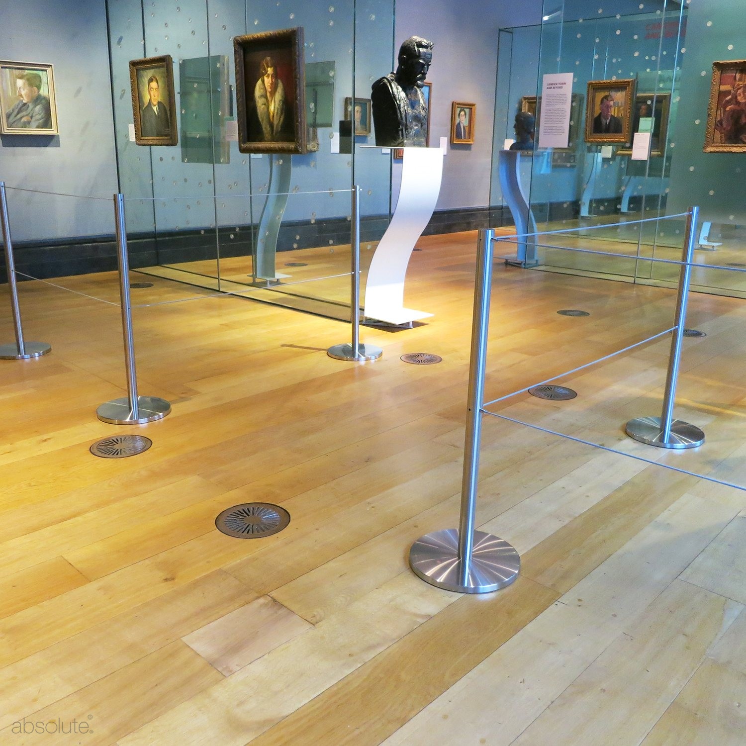 Q Barrier Freestanding Stanchion - Absolute Museum & Gallery Products